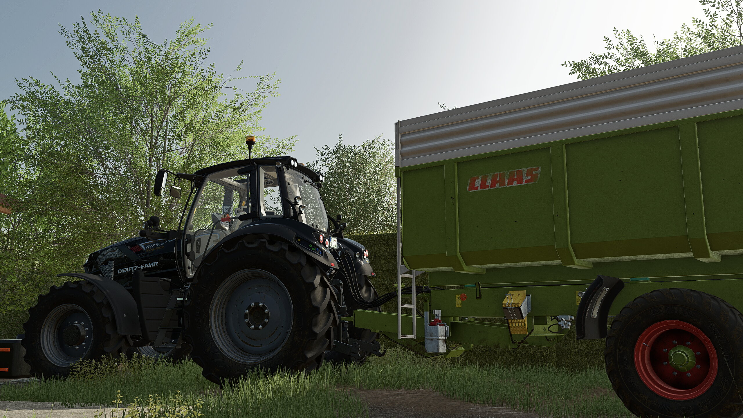 Den 6175 TTV Warrior vor die Mulde gehängt - Modding Welt